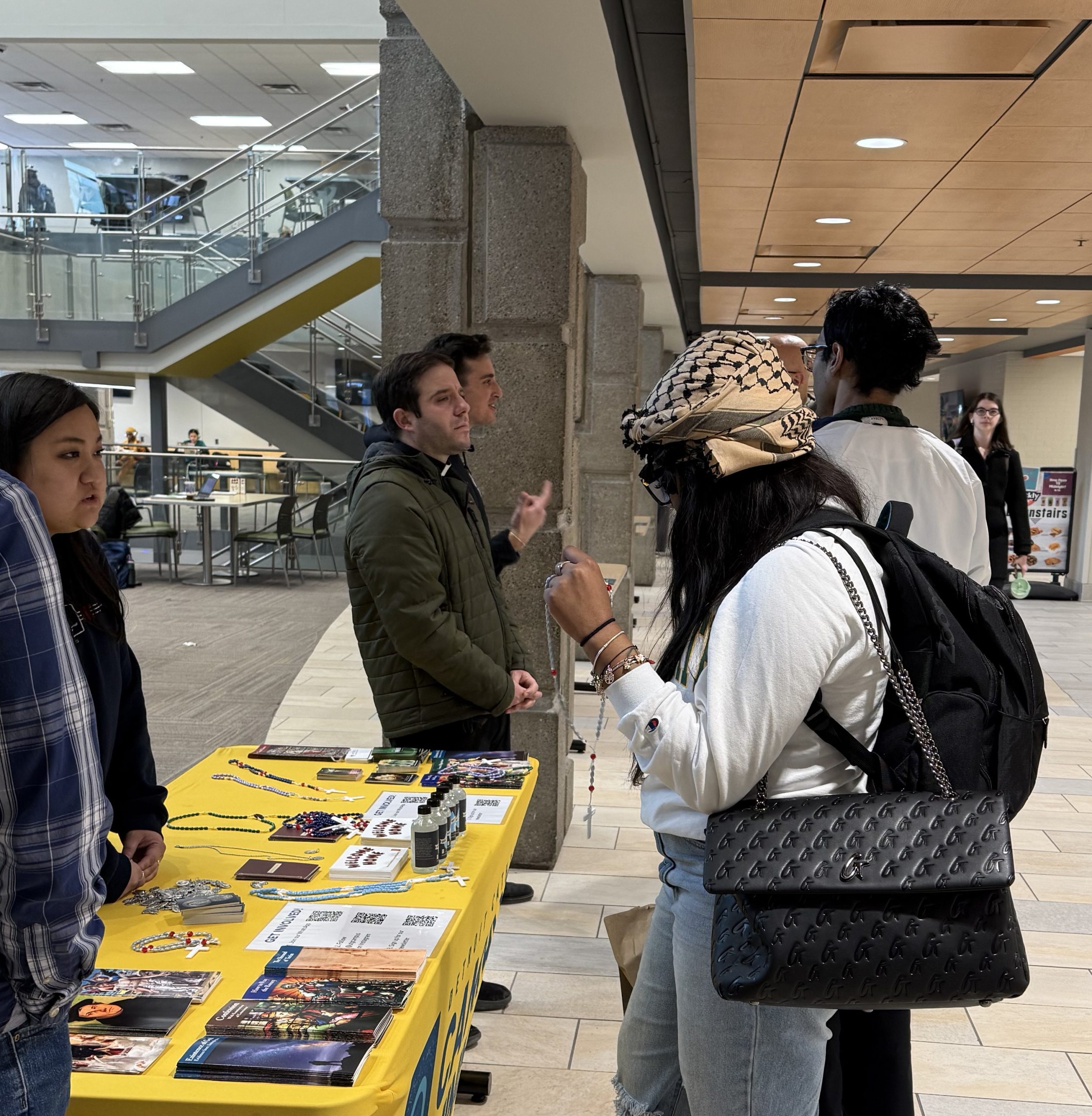“From Islam to Christianity” | St. Paul Street Evangelization