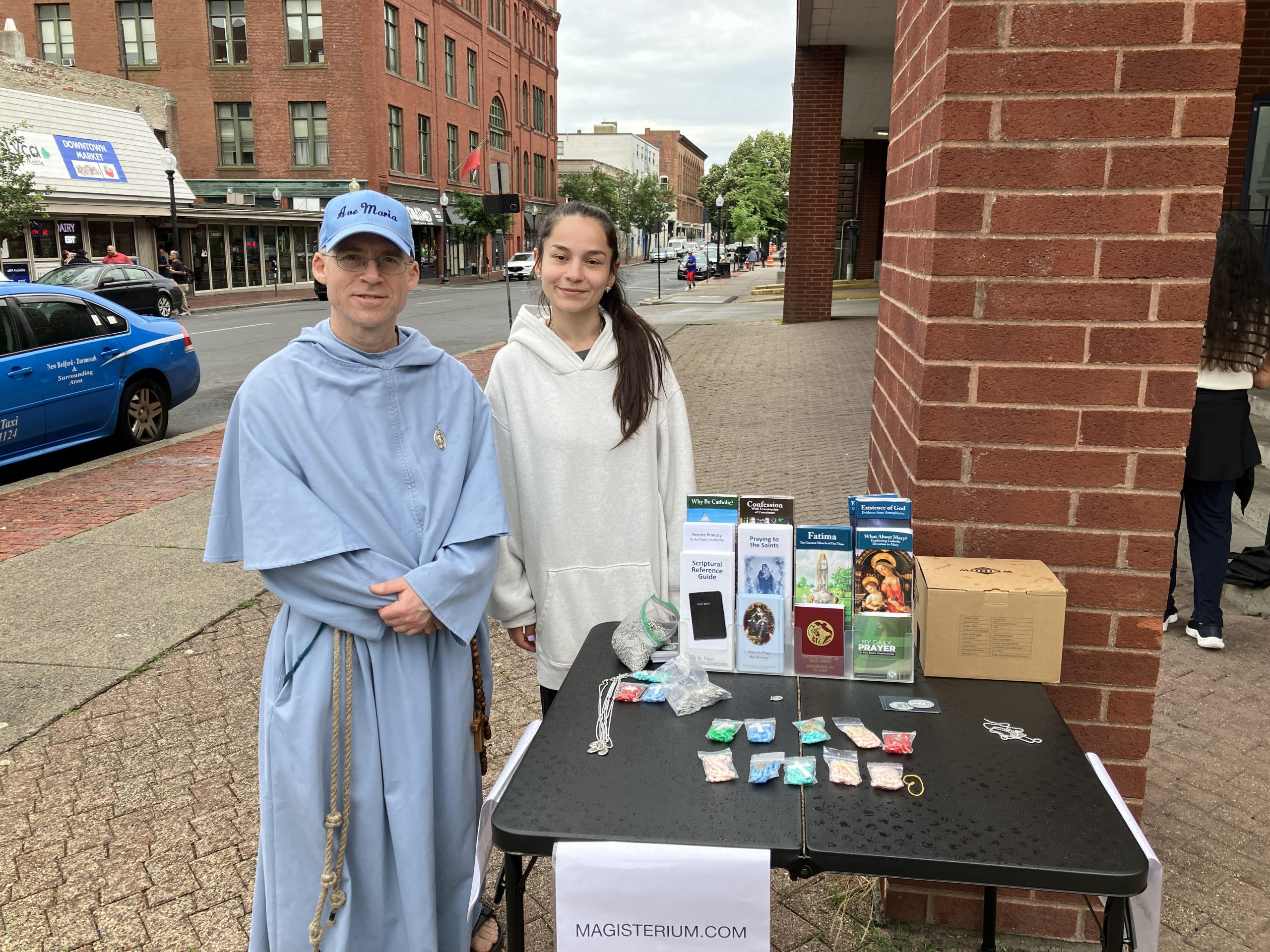 “I Came to Evangelize the Poor” | St. Paul Street Evangelization